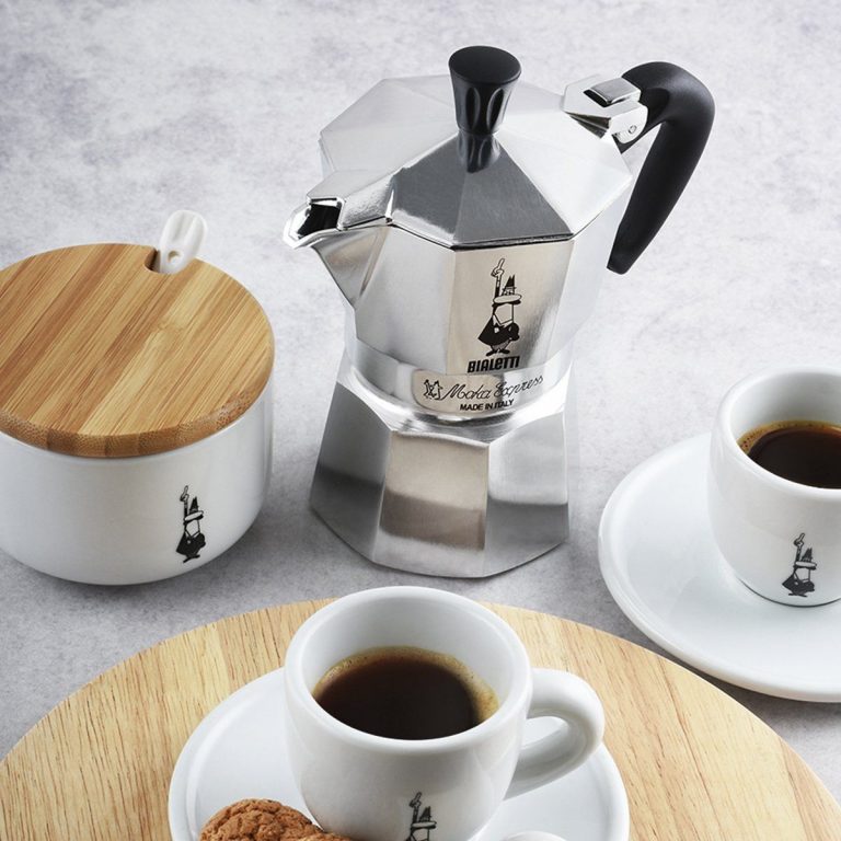9 Best Moka Pots Rated and Reviewed in Detail (Winter 2024)