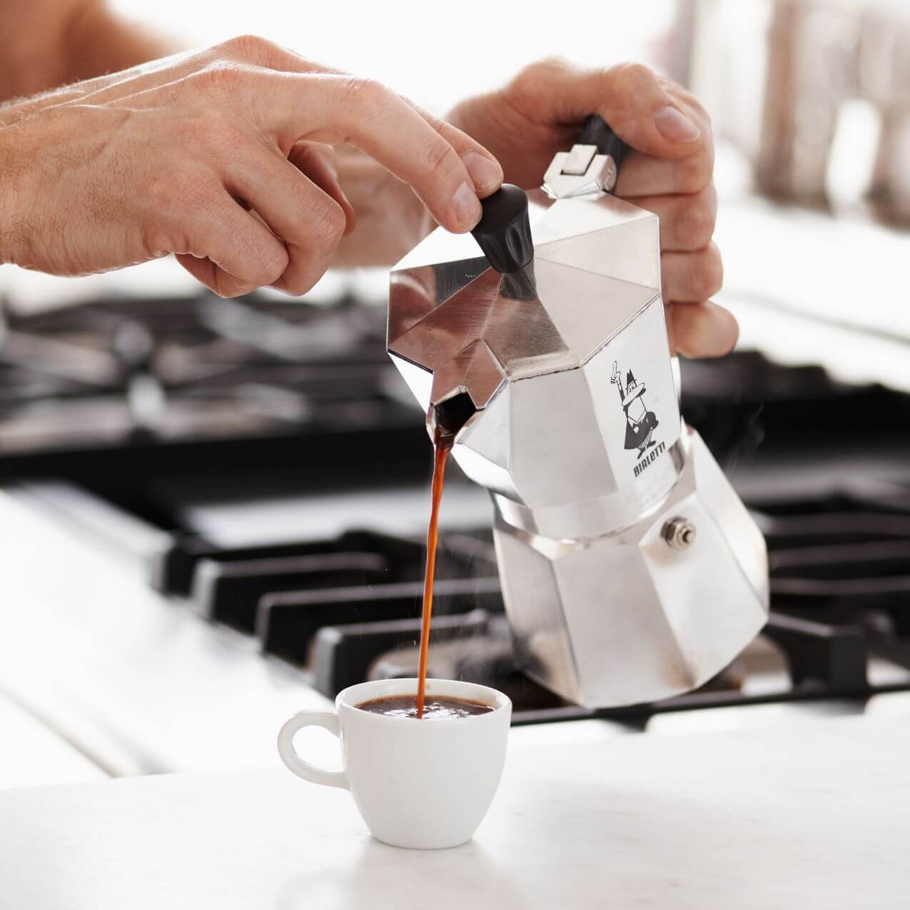 9 Best Moka Pots Rated and Reviewed in Detail (Winter 2024)