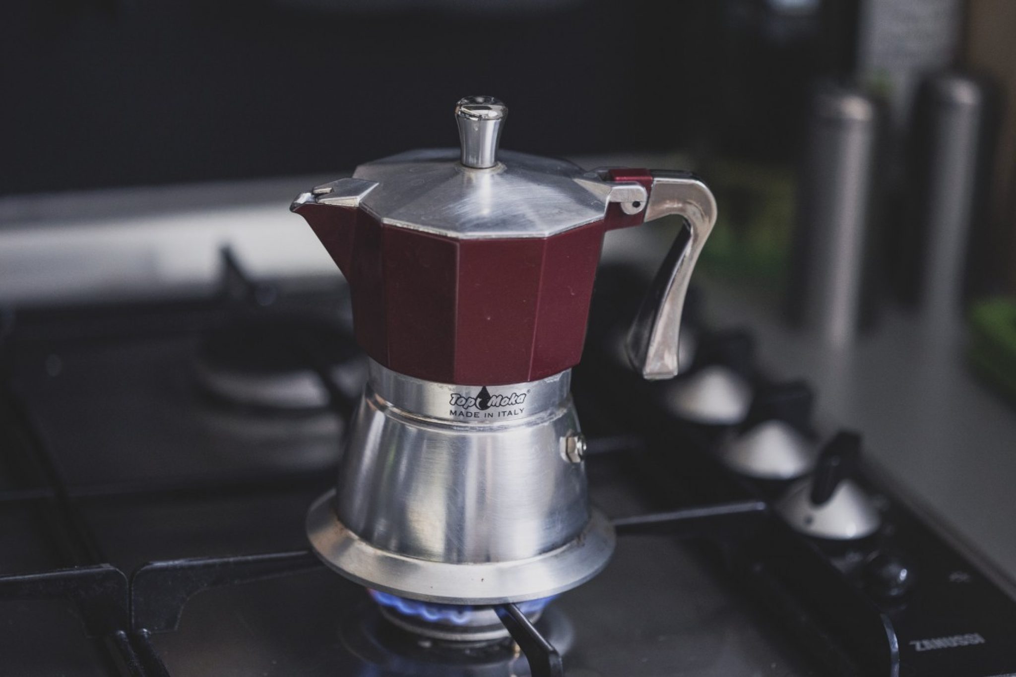 9 Best Moka Pots Rated and Reviewed in Detail (Winter 2024)
