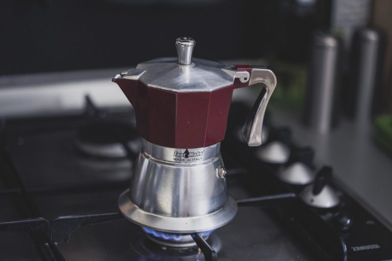 9 Best Moka Pots Rated and Reviewed in Detail (Winter 2024)
