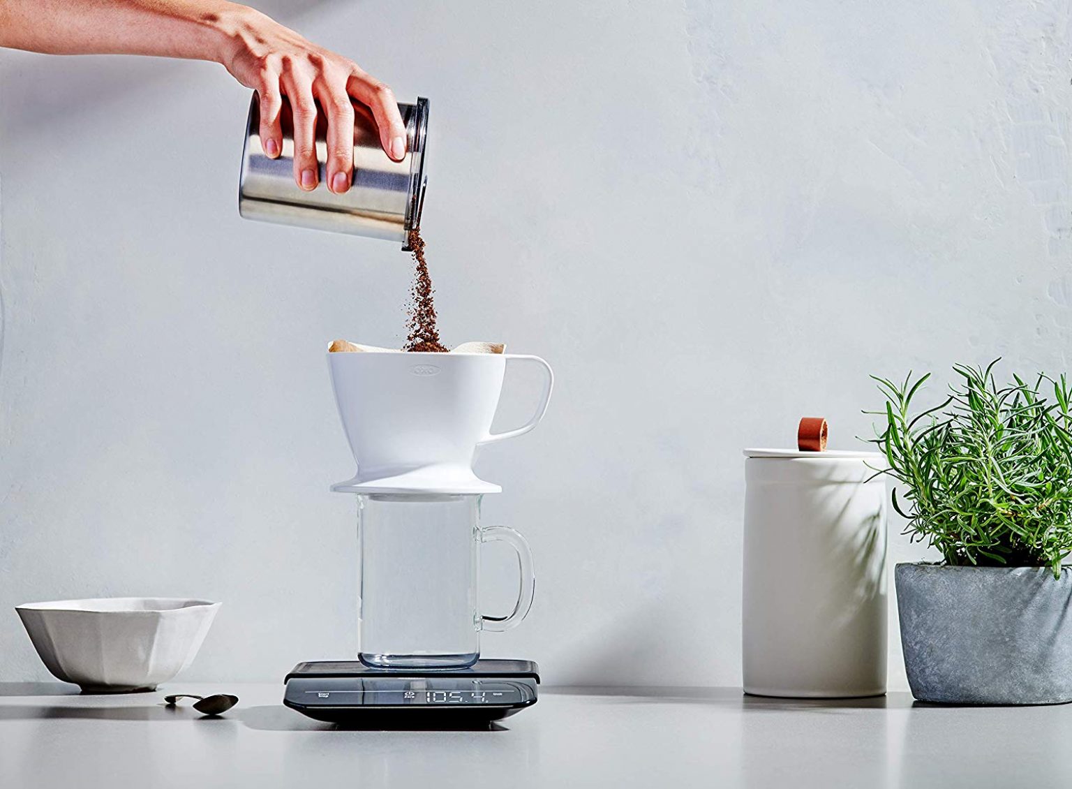 10 Best Manual Coffee Makers Reviewed in Detail (Winter 2024)