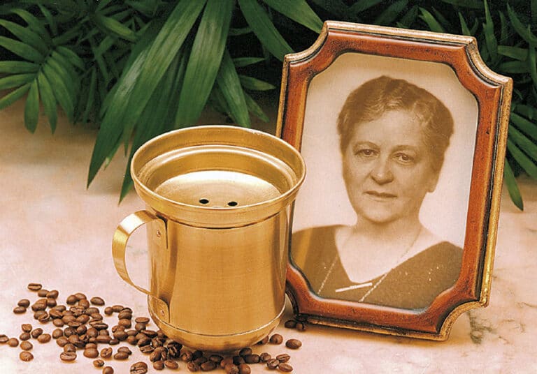 History of Coffee Makers: Who Were Its Inventors?