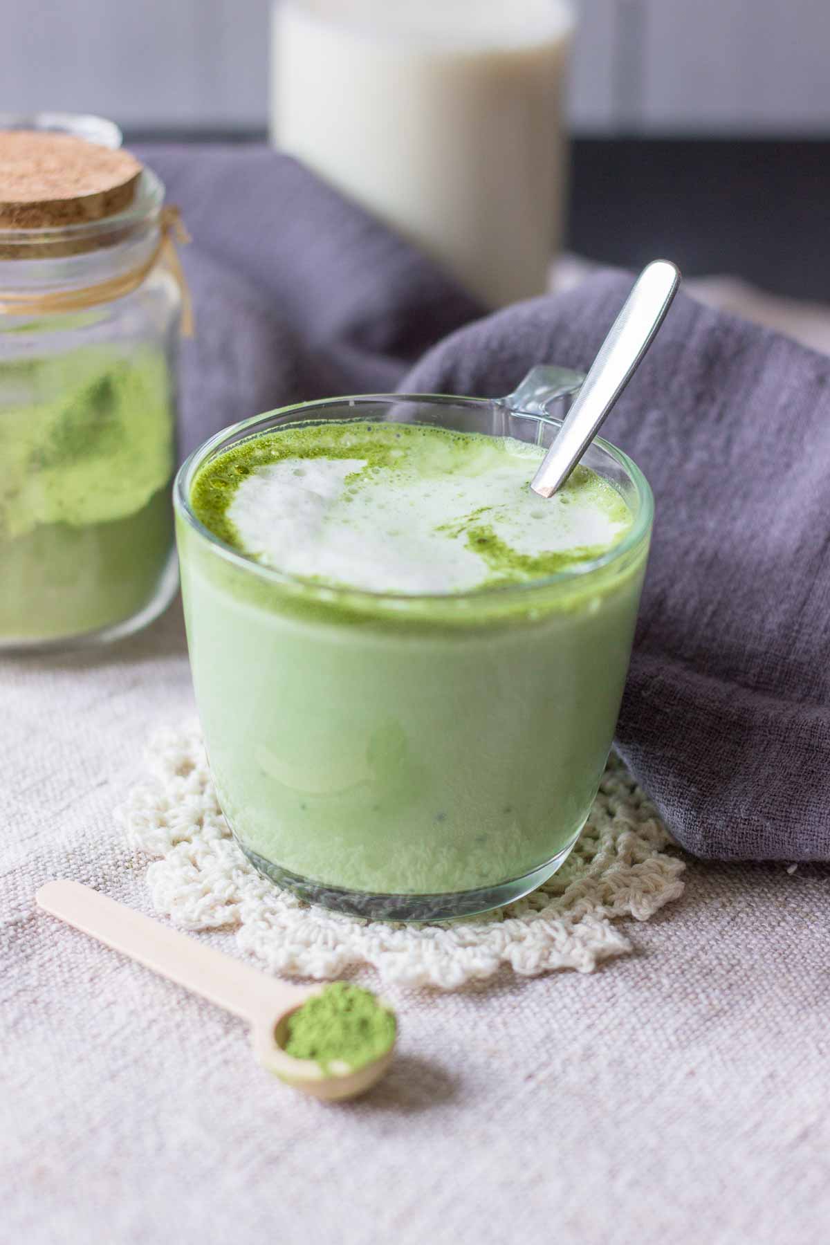 How to Make Matcha Latte: Learn the Recipe and Find Out More
